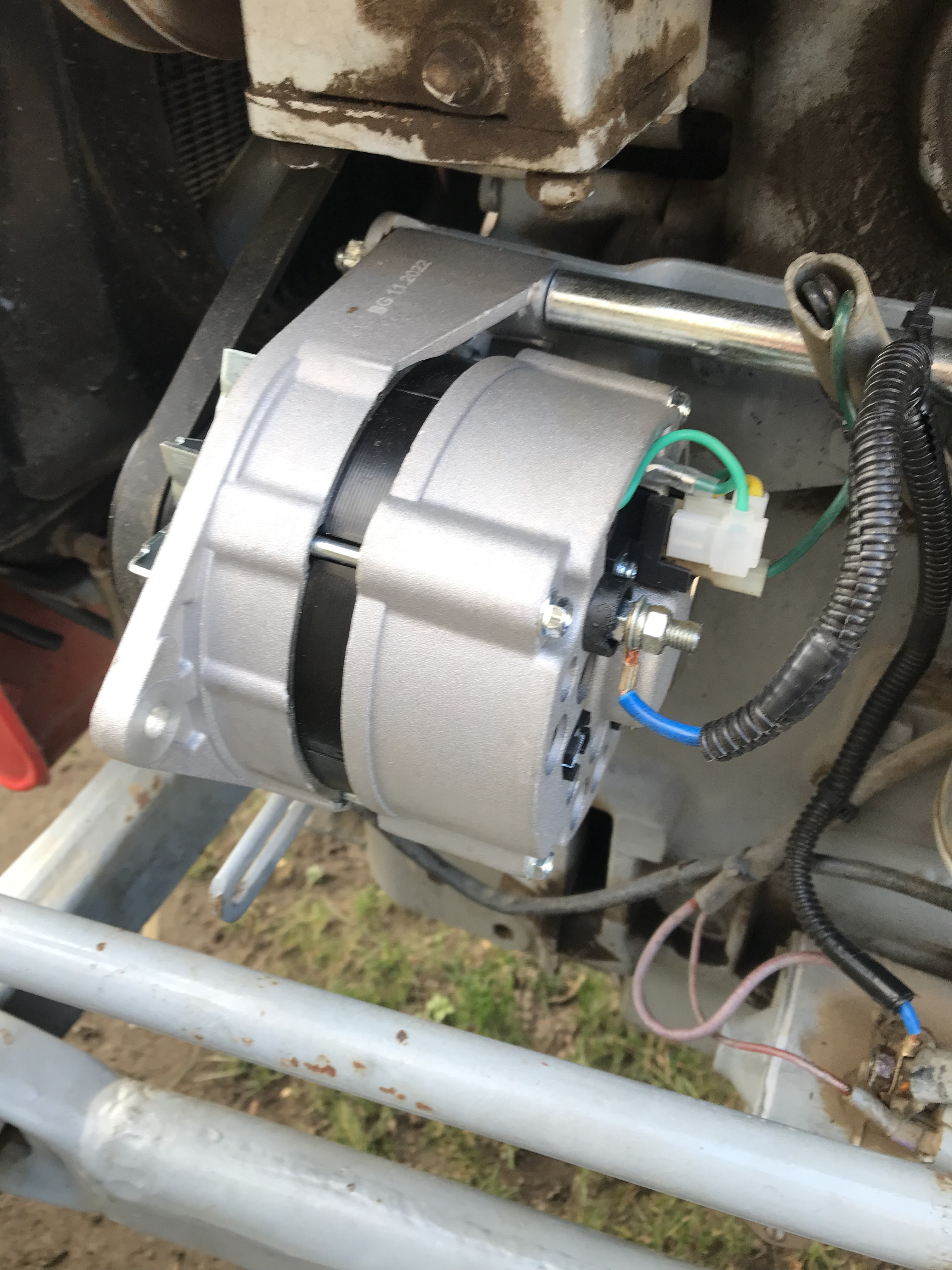 [Rozwiązano] Ursus C328 - Weryfikacja i regulacja regulatora napięcia ...