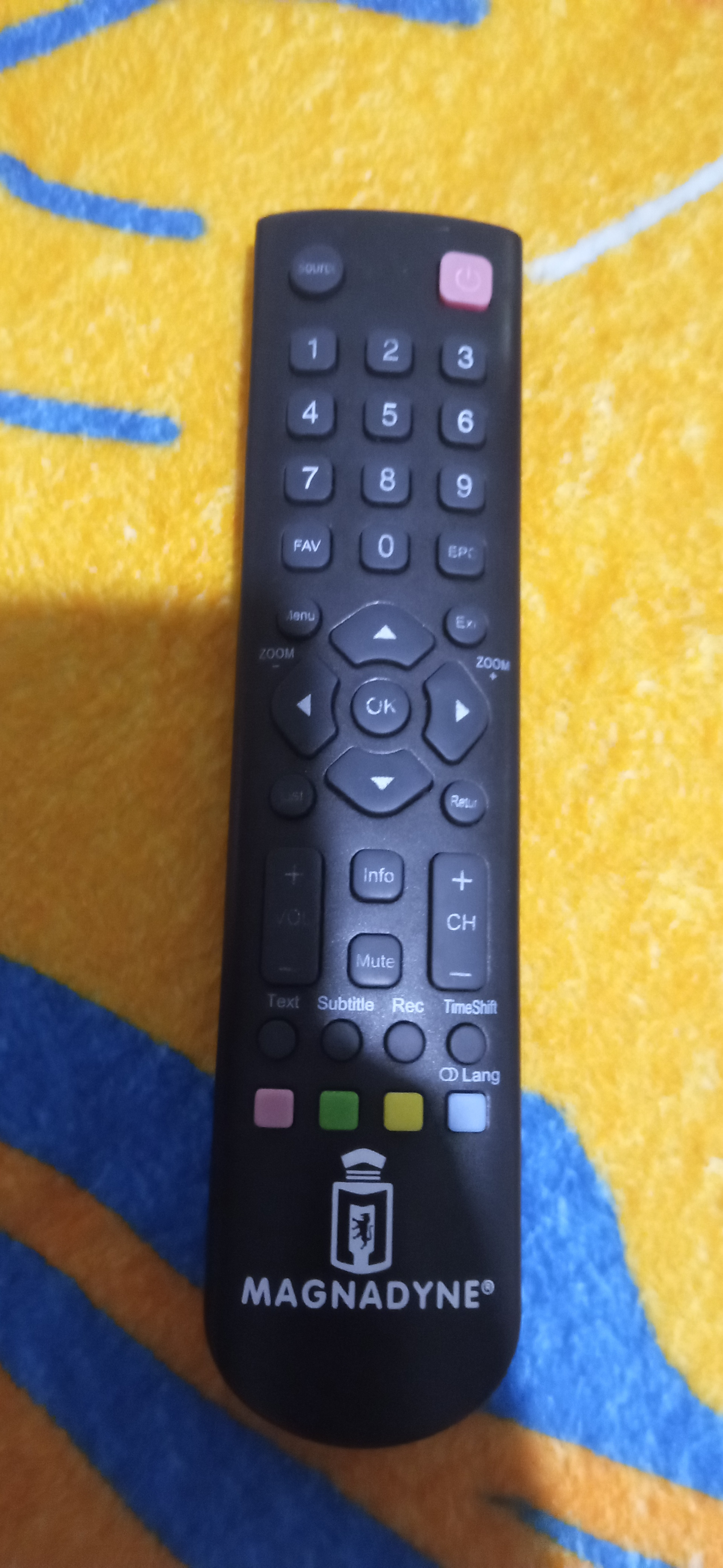 Jaki pilot uniwersalny pasuje do TV Magnadyne 40 MA.40FHD?