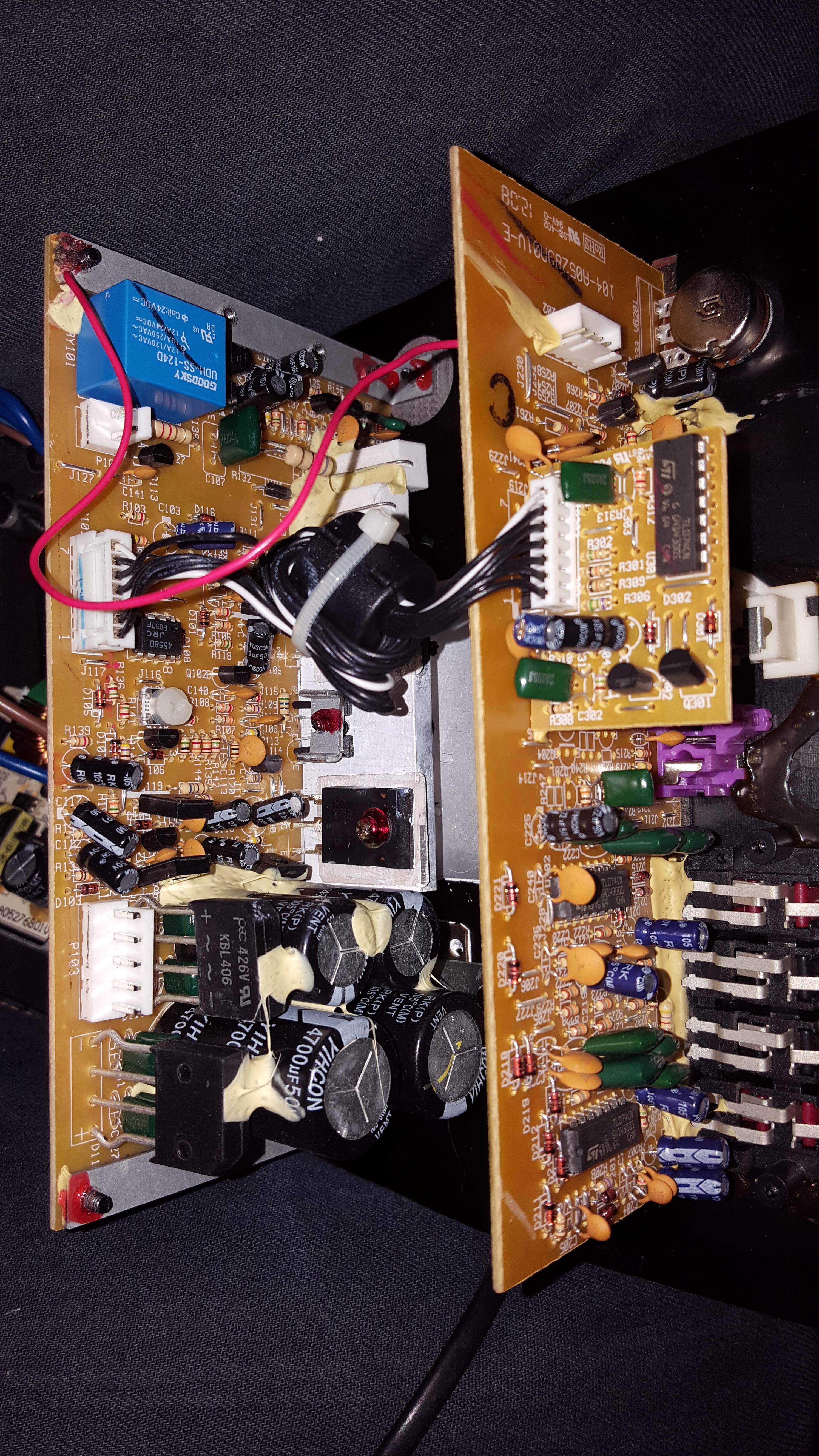 Subwoofer JBL SCS140 nie działa - jak sprawdzić transformator i ...
