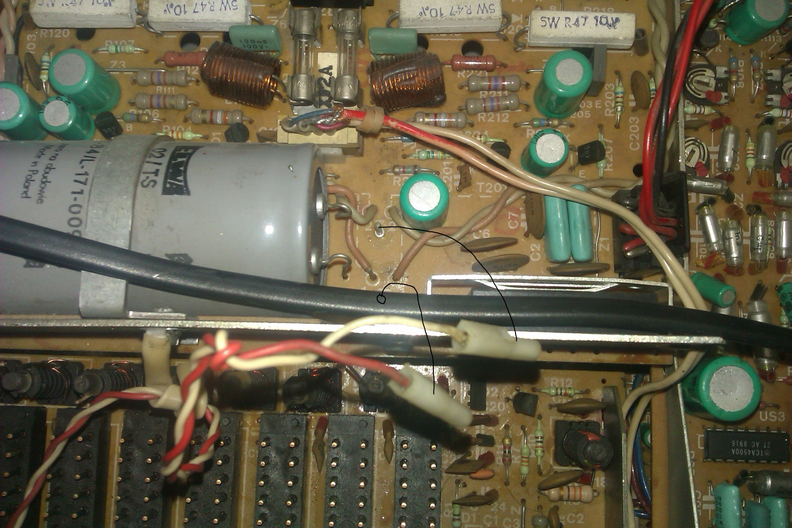 Wzmacniacz AT 9115 wskaźnik ledowy - podłączenie...