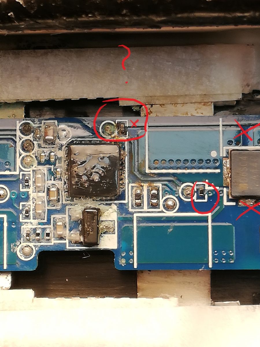 Zidentyfikować elementy baterii, baterii Lenovo L22M4PA1.