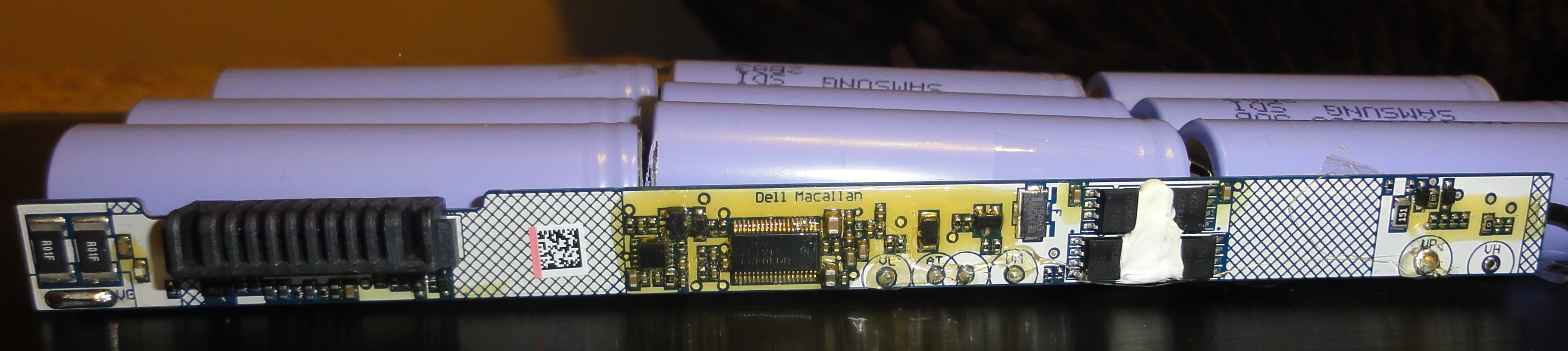 Dell 97Wh E6420 - Bateria nie ładuje się, stan excellent, co sprawdzić?