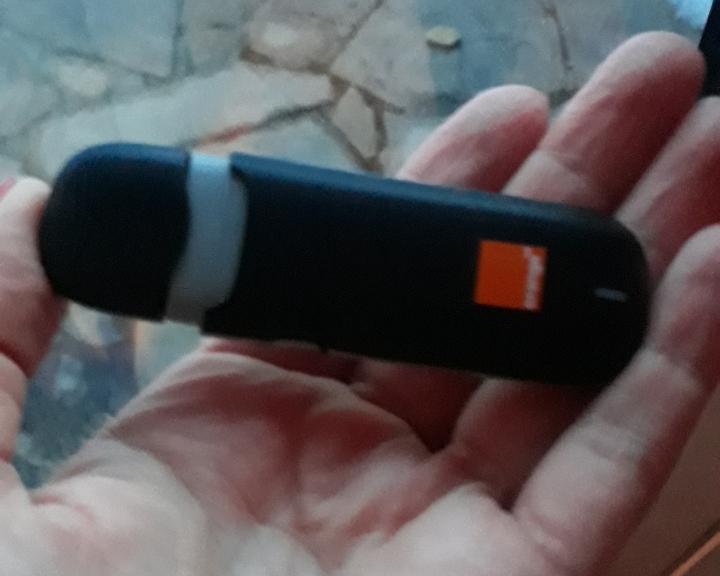 [Rozwiązano] Zasada działania routera WiFi, modemu i karty SIM w sieci ...