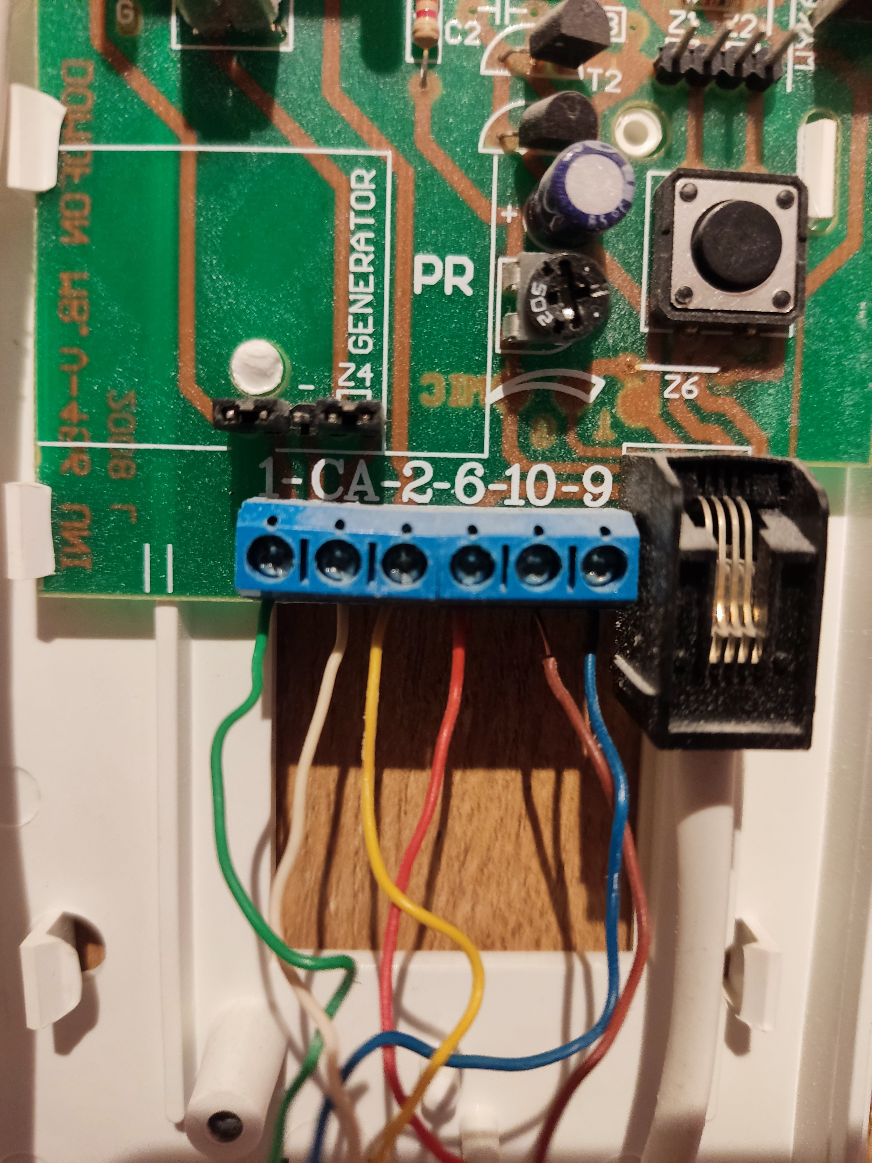 Jak podłączyć domofon Proel PA456? Stary model działał niestabilnie