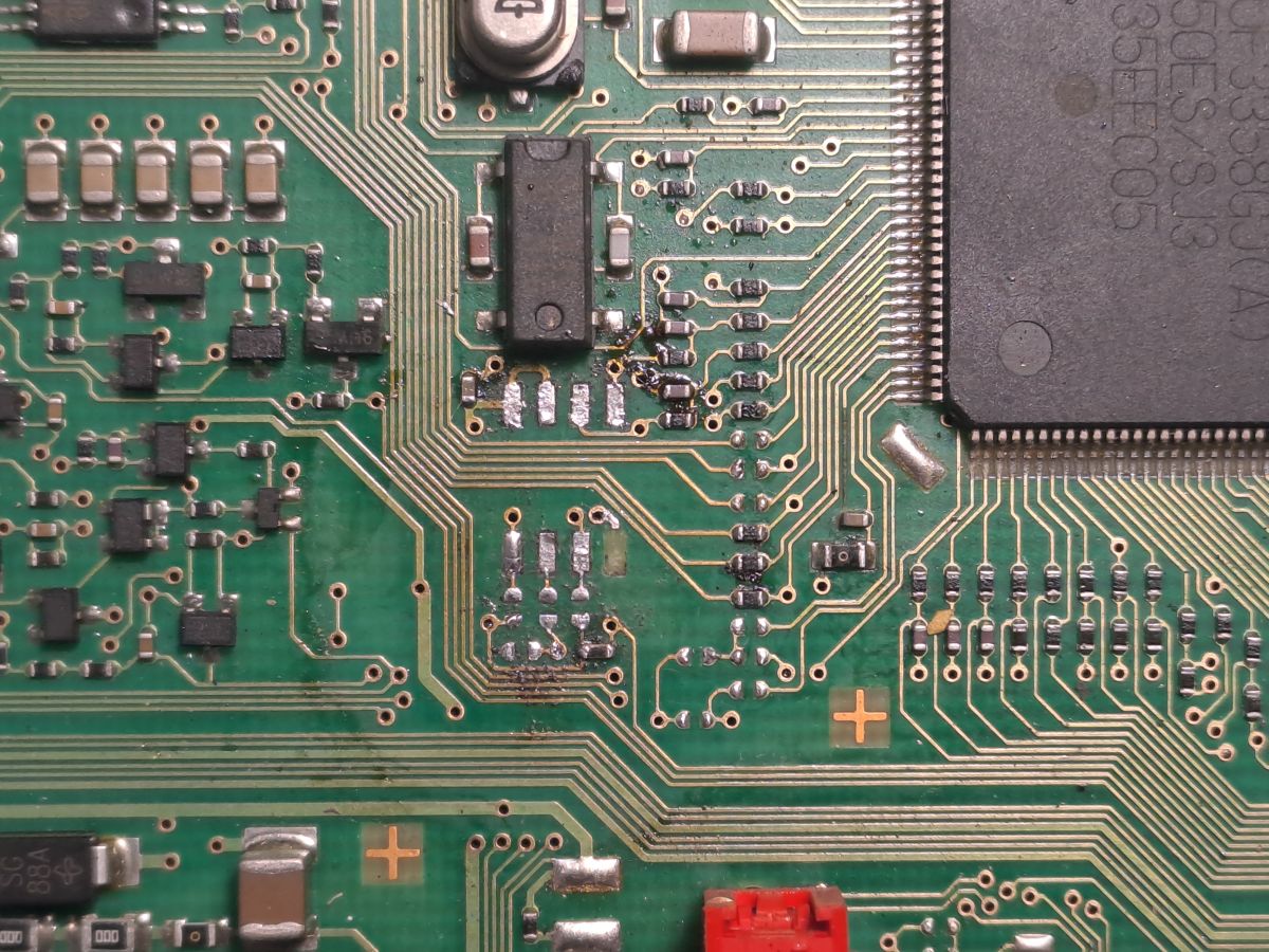 Blaupunkt RCD310 – jakie wartości rezystorów przy EEPROM po wylutowaniu?