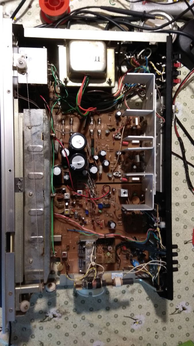 [Rozwiązano] Rotel RX-403 - Pali bezpieczniki w obwodzie zasilania