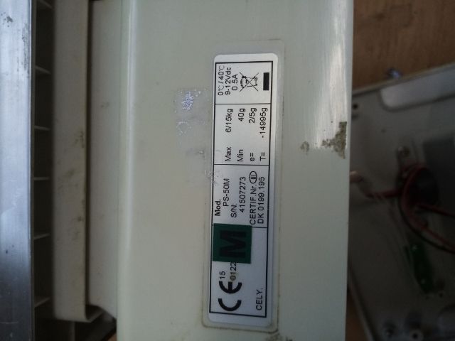 Gdzie znaleźć wsad do wagi Cely PS-50? - Proces podmiany