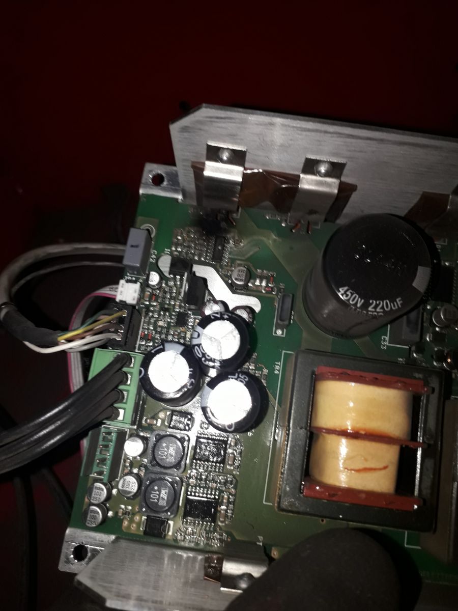 Czy uda się i jak naprawić wyważarkę do kół samochodowych Corghi EM 9550C?