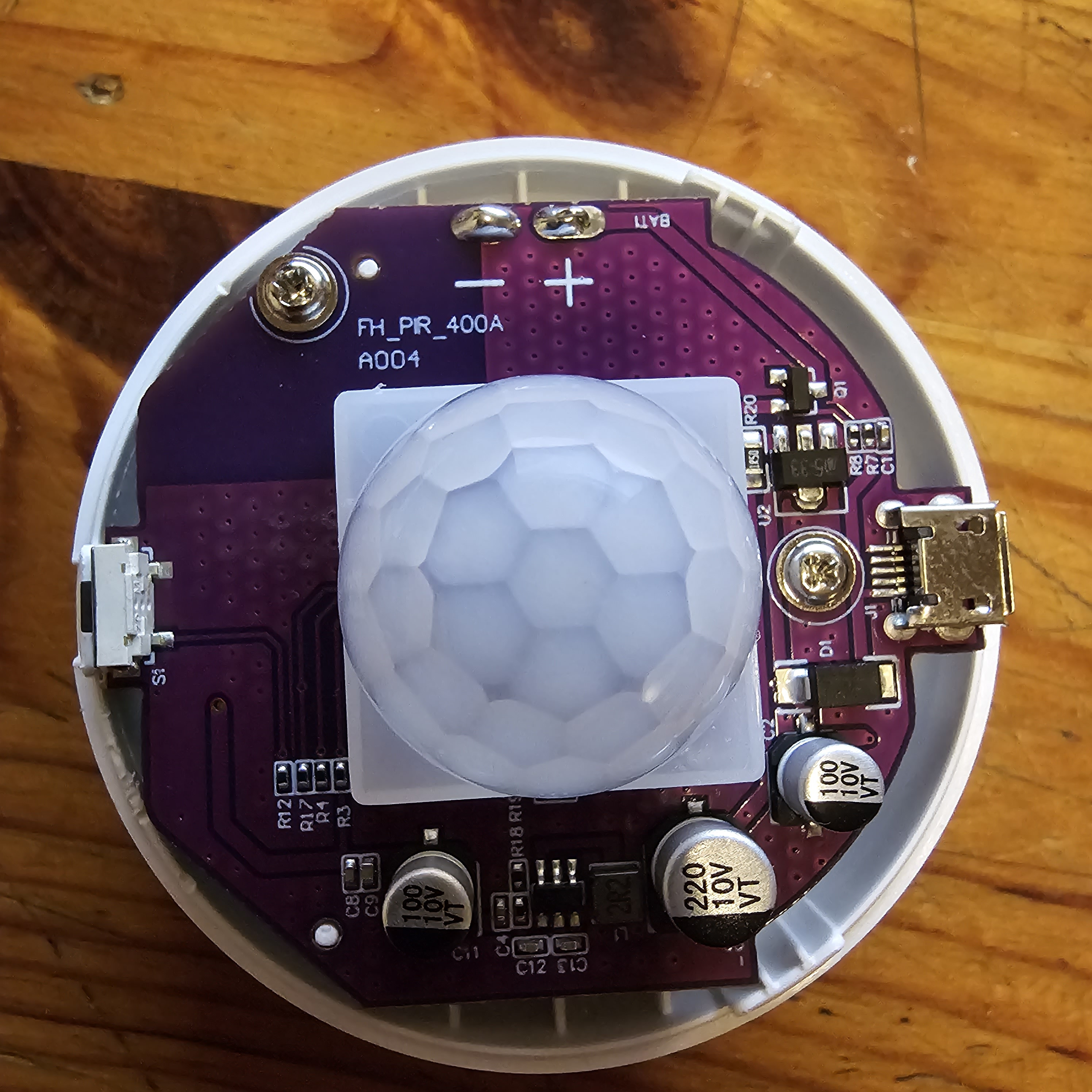 [BK7231N] [CBU] Tuya Light + PIR Motion Sensor (FH_PIR_400A)