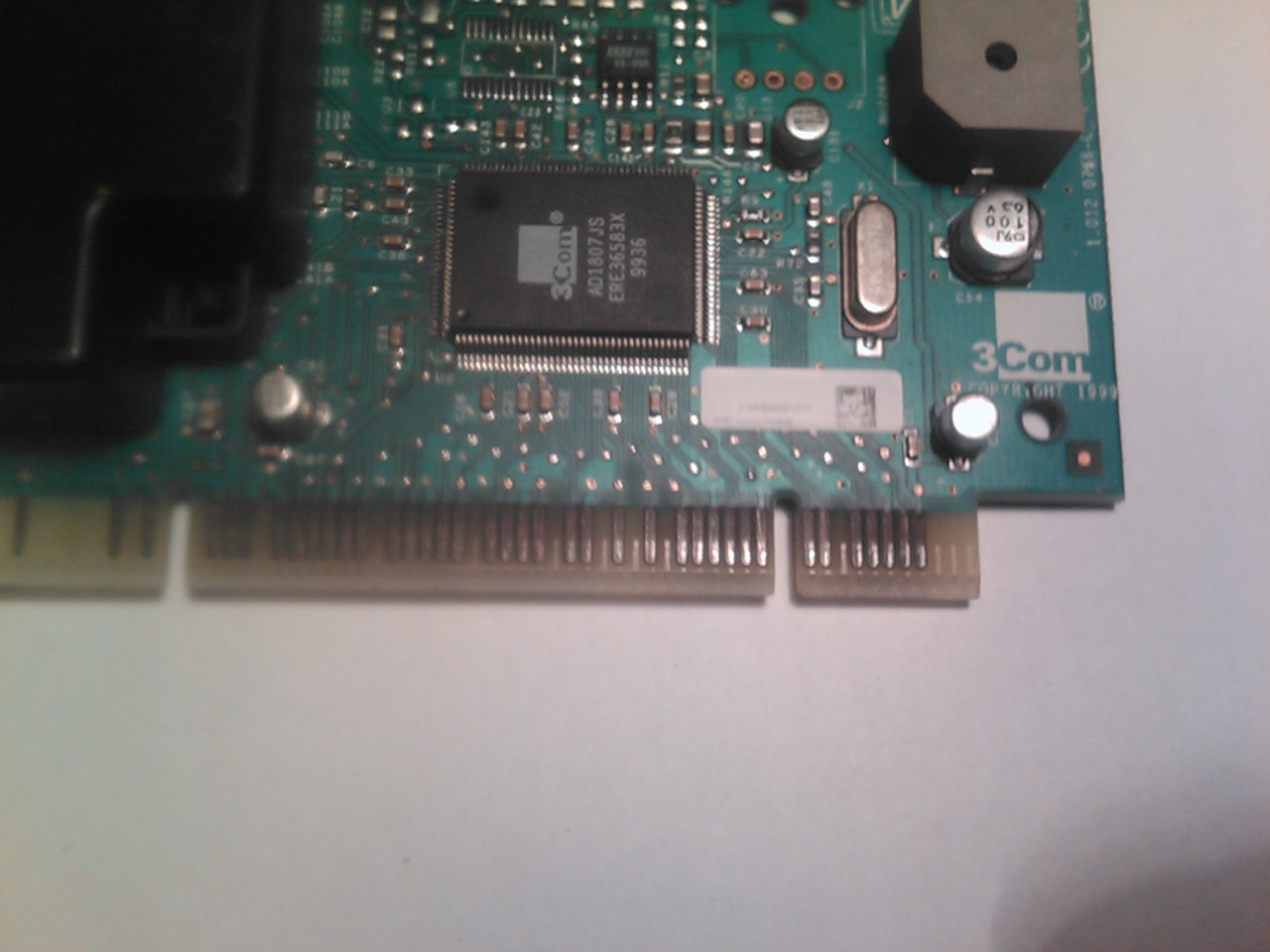 Identyfikacja karty: modem czy karta sieciowa? Zdjęcia w linkach