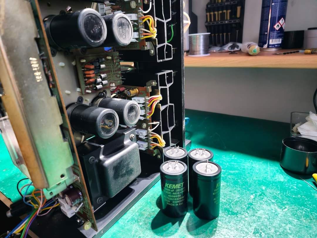 Renowacja końcówki mocy Pioneer M-73 - elektroda.pl