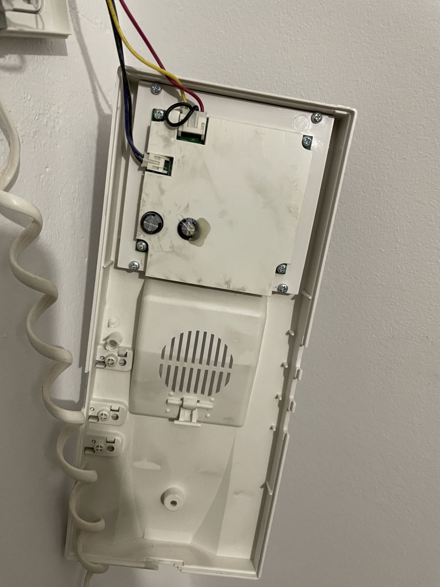 [Rozwiązano] Domofon Elfon - przestał działać po ponownym montażu