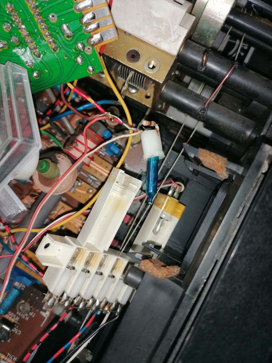 Unitra Hi-Fi 160 ZRK – specyfikacja techniczna i przeznaczenie wzmacniacza