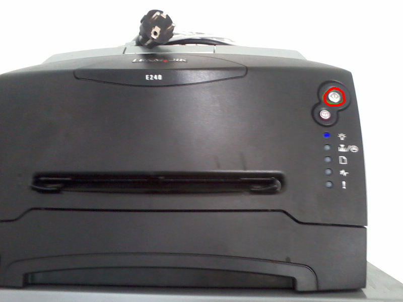 Lexmark E240 - Drukuje tylko 15% strony, reszta nie jest pobierana ...