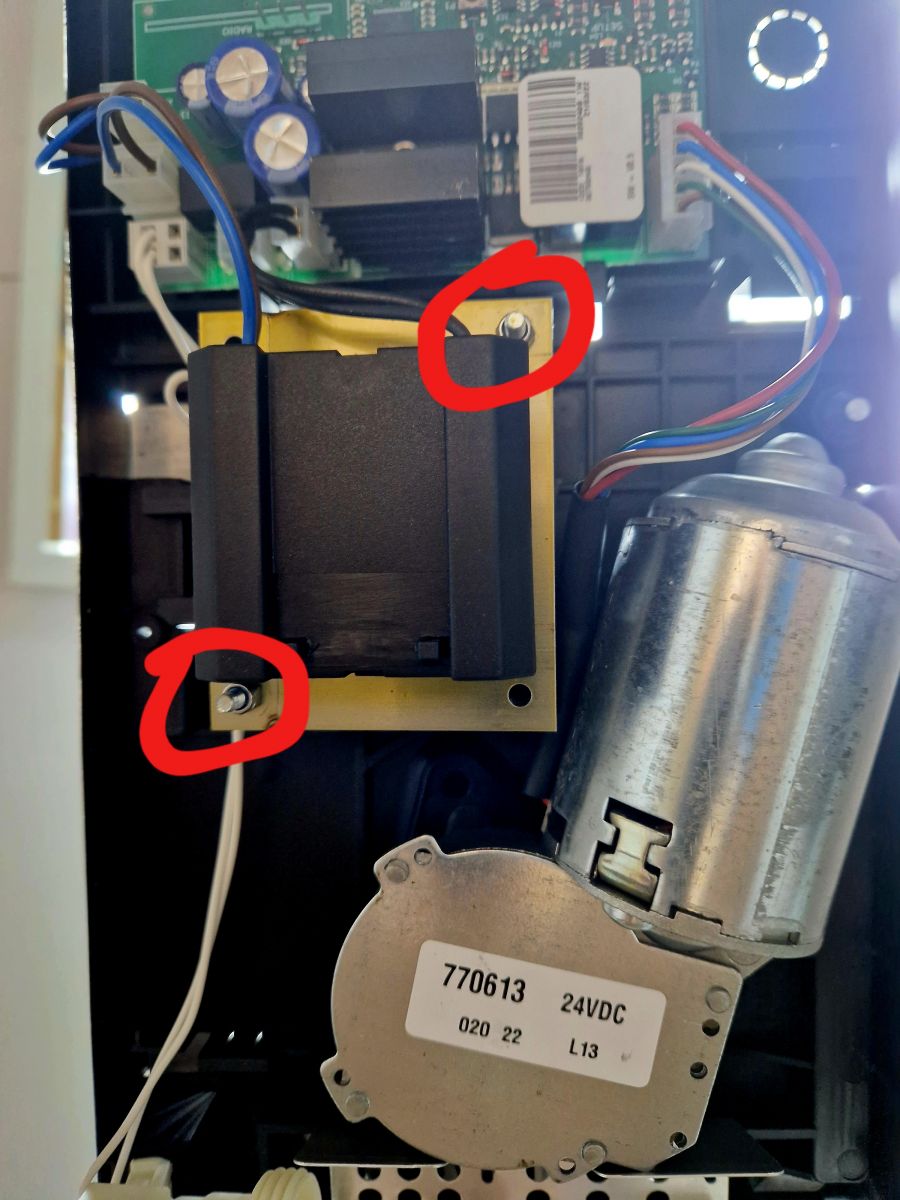 [Rozwiązano] Napęd FAAC D700HS - głowica działa, ale wydaje głośny dźwięk - przegrzewanie czy ...