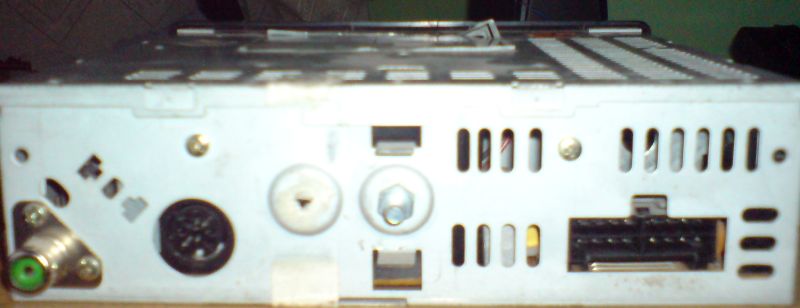 Podłączenie kostki radia samochodowego: Ford FX 400