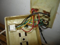 Ascom Eurit 4000 - Schemat podłączenia przewodów we wtyku telefonicznym