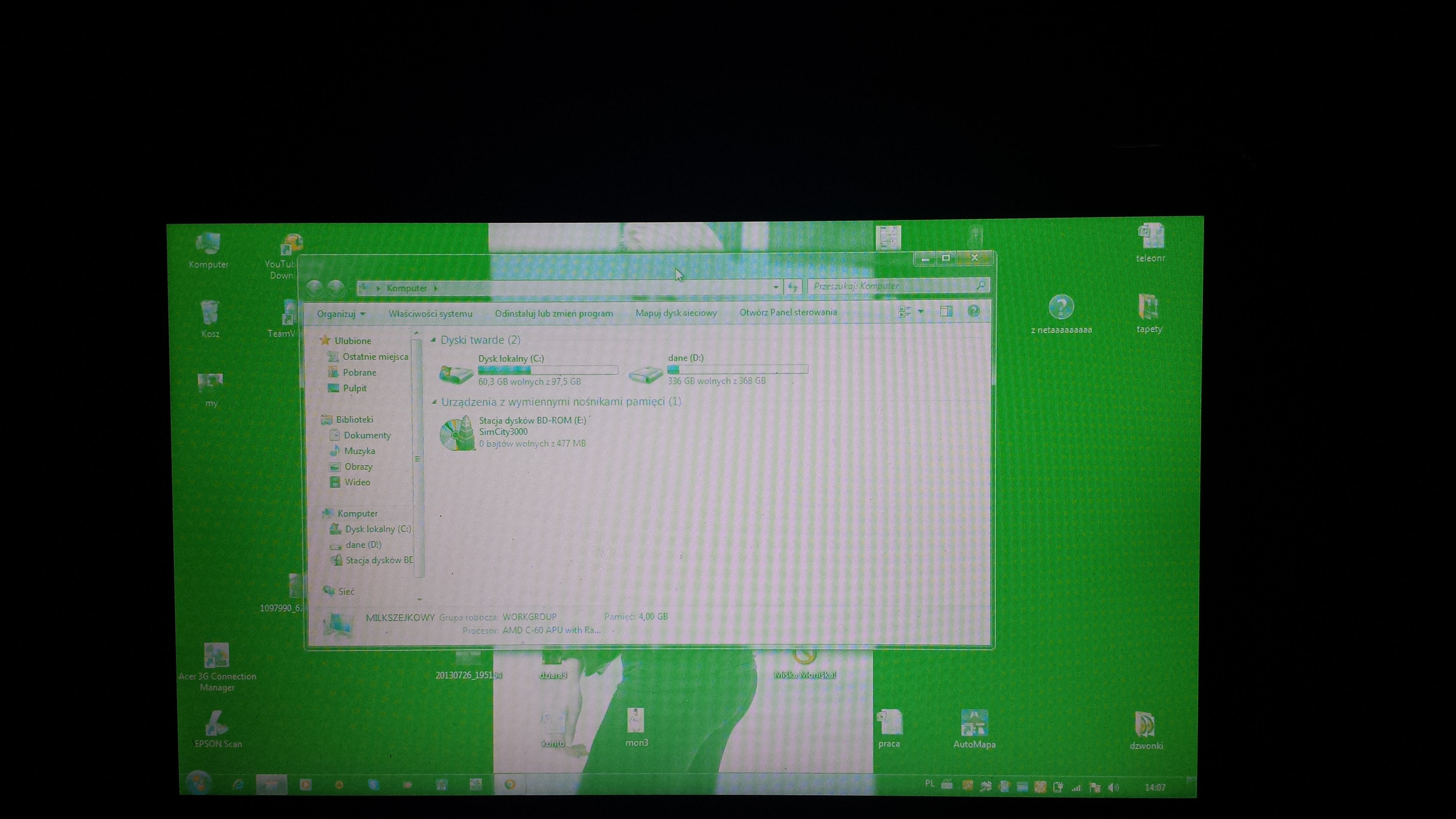 AO722 - Acer Aspire 722, artefakty i zielony obraz na matrycy, jak ...