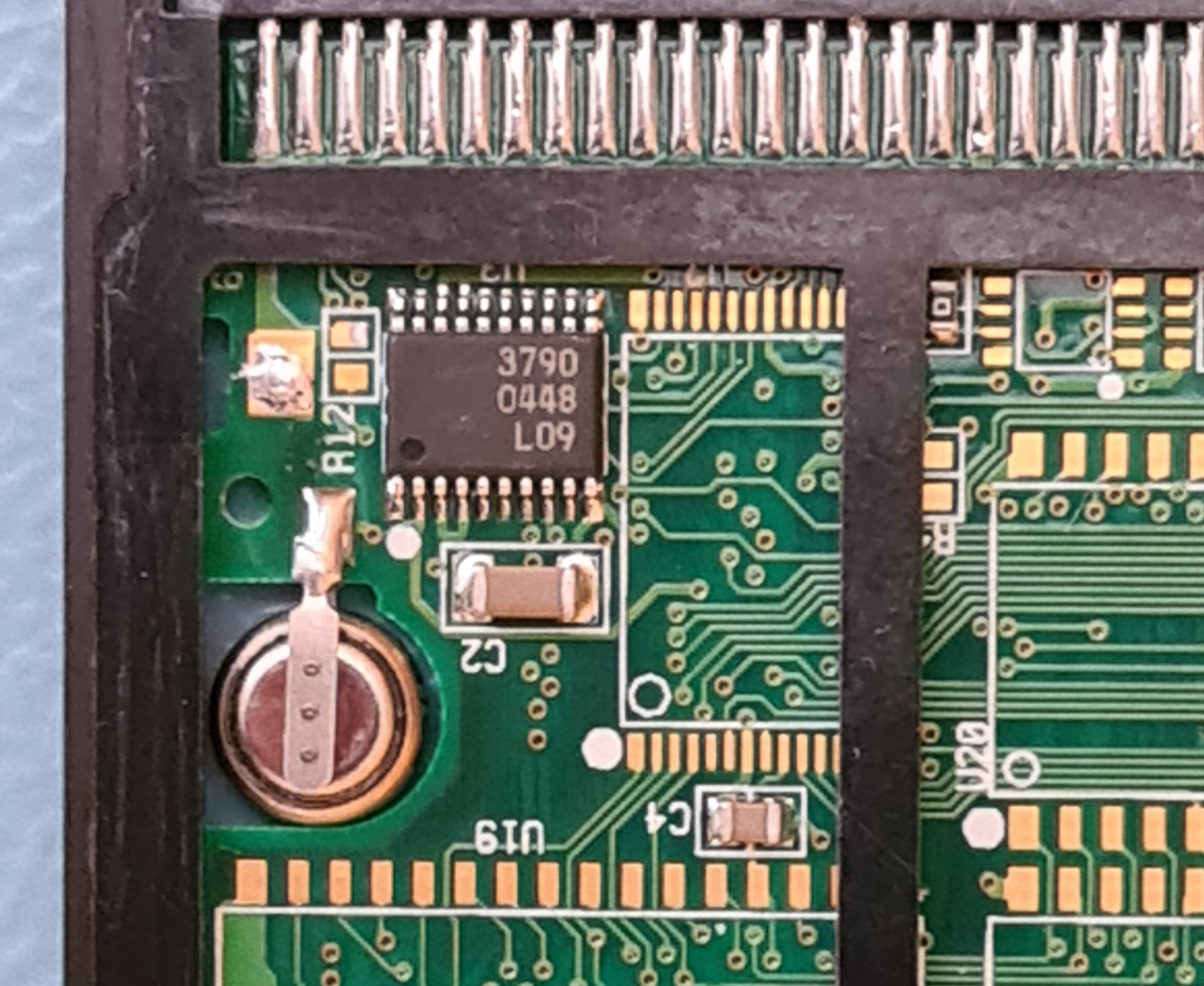 Instalacja karty SRAM PCMCIA na Windows 7: poszukiwanie sterowników i ...