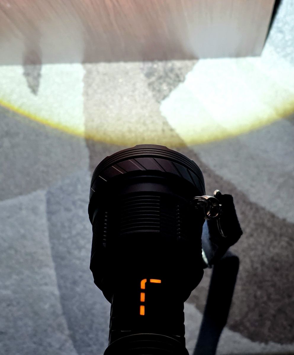 Spalony element driver w Latarka XHP360 9V 3x 26650 - pomoc w identyfikacji