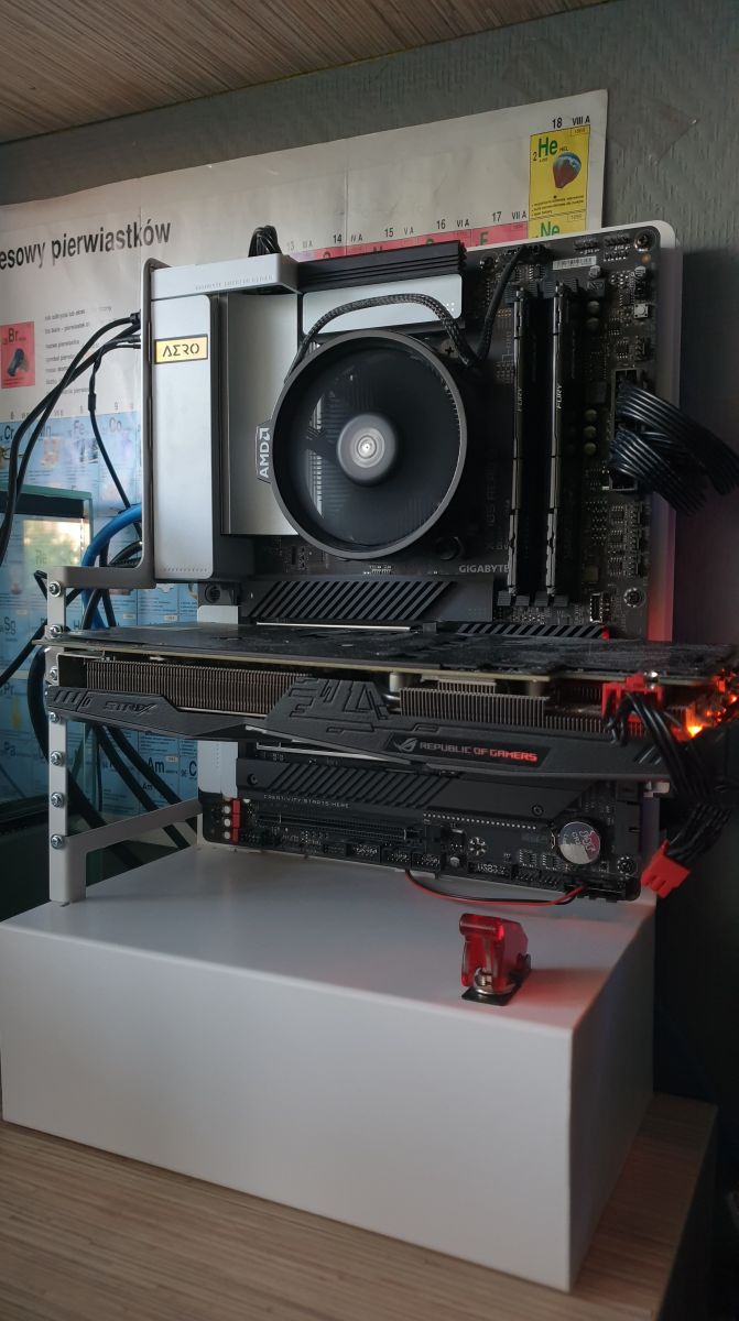 [Aktualizacja] Otwarta obudowa PC - nowe modele, test bench , szafa ...