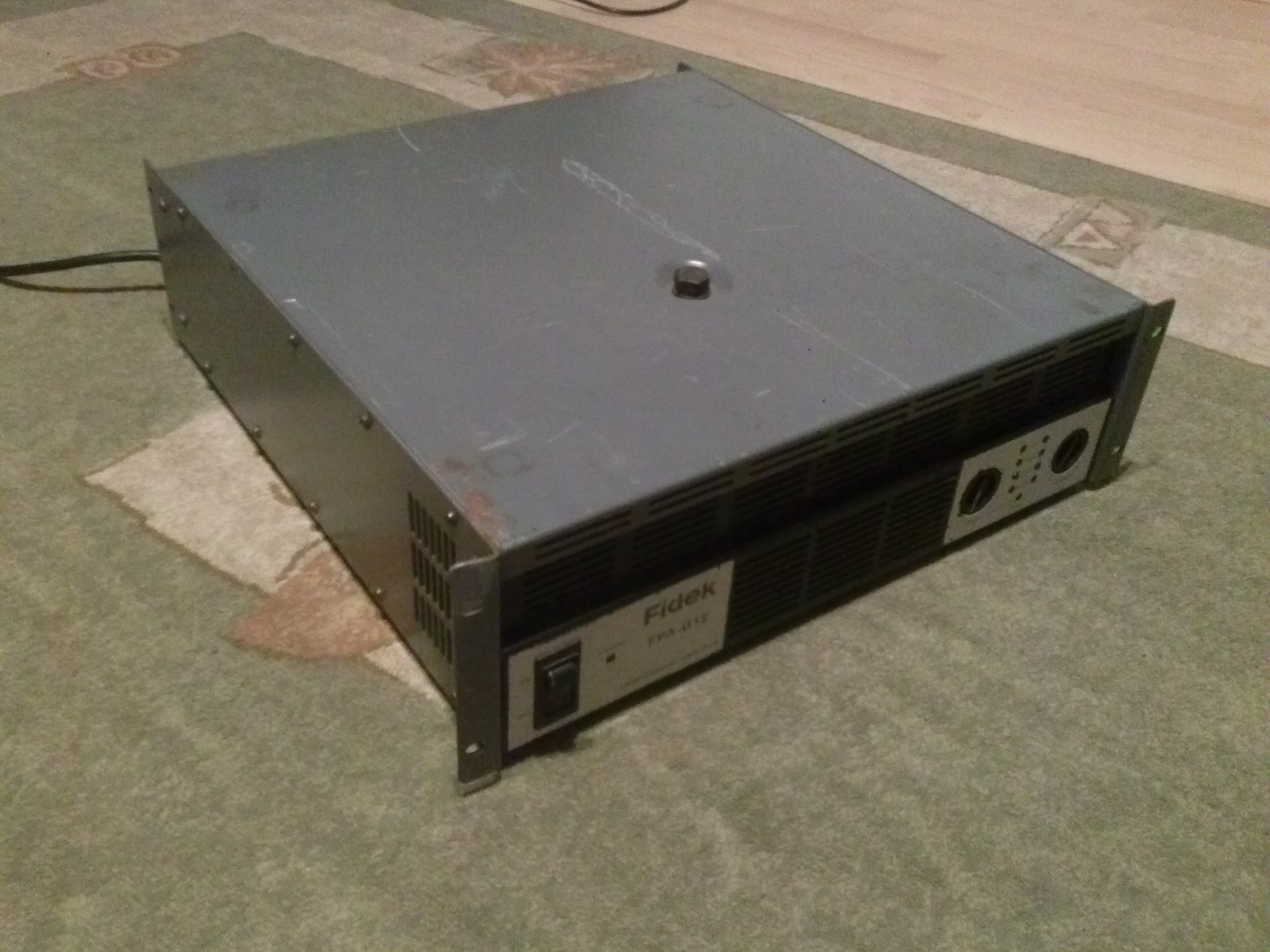 [Sprzedam] Potężną końcówkę mocy FIDEK FPA G12 2x1800W/4R
