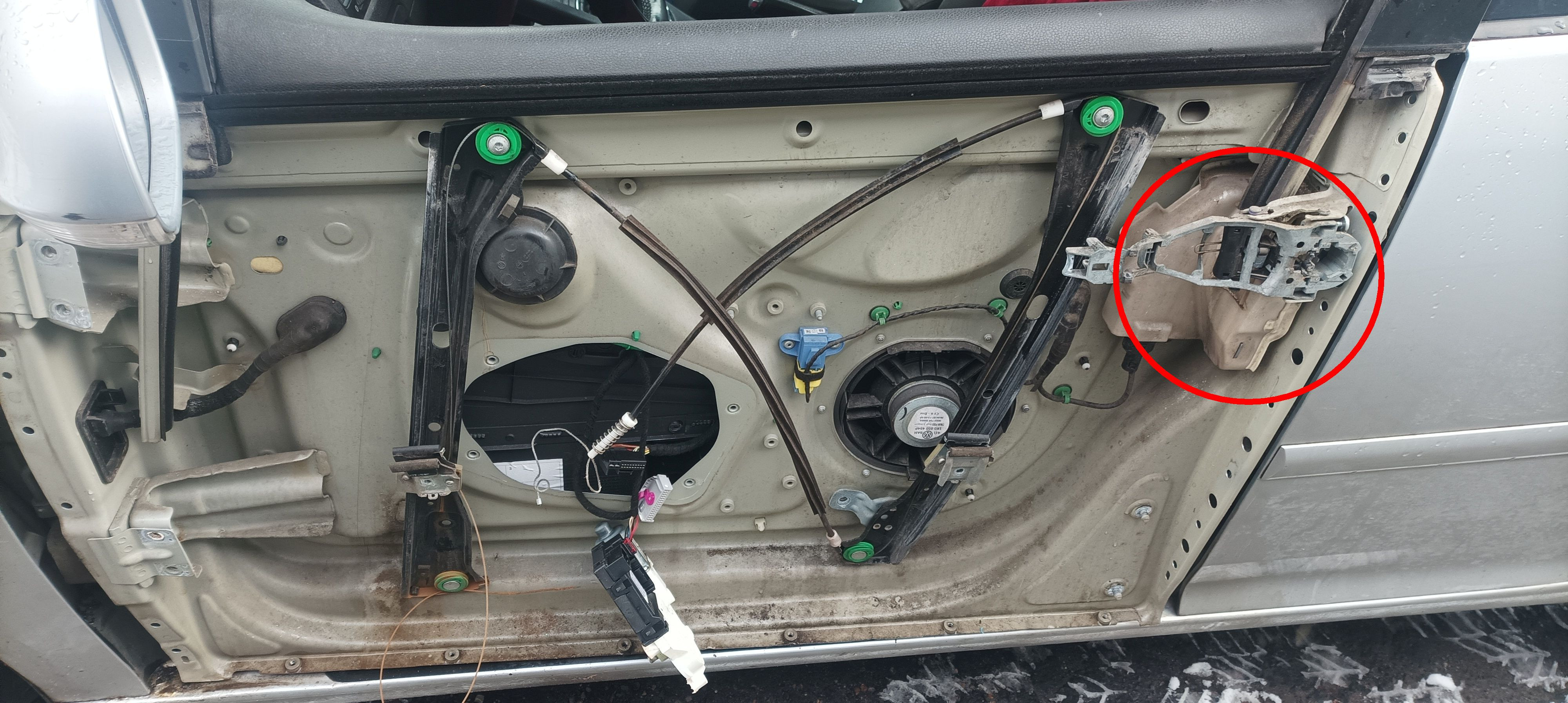 [Rozwiązano] Golf 5: Błędy VCDS i naprawa centralnego zamka drzwi kierowcy.