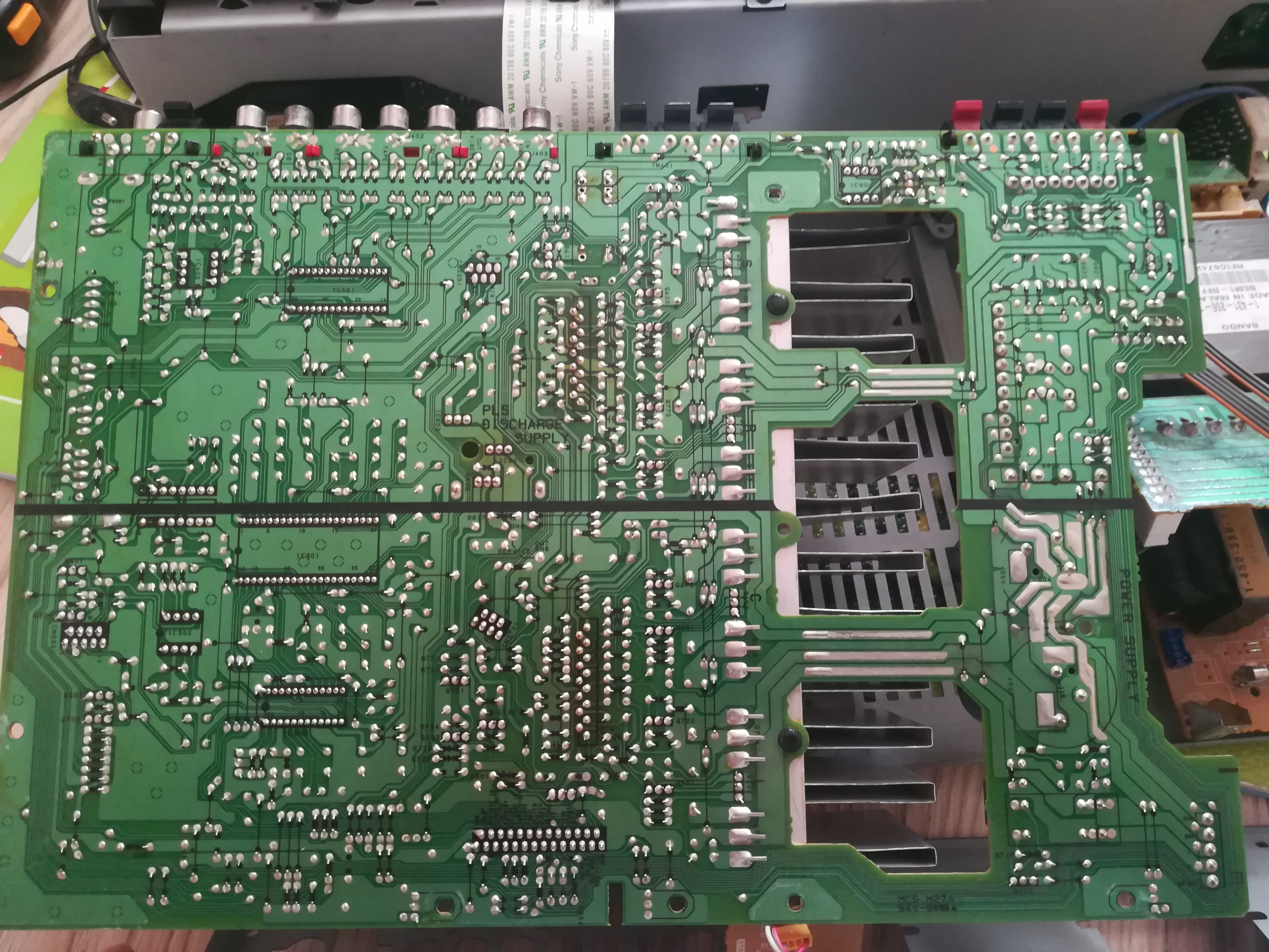 [Rozwiązano] Amplituner Sony STR-DE415 - Który przekaźnik wymienić przy ...