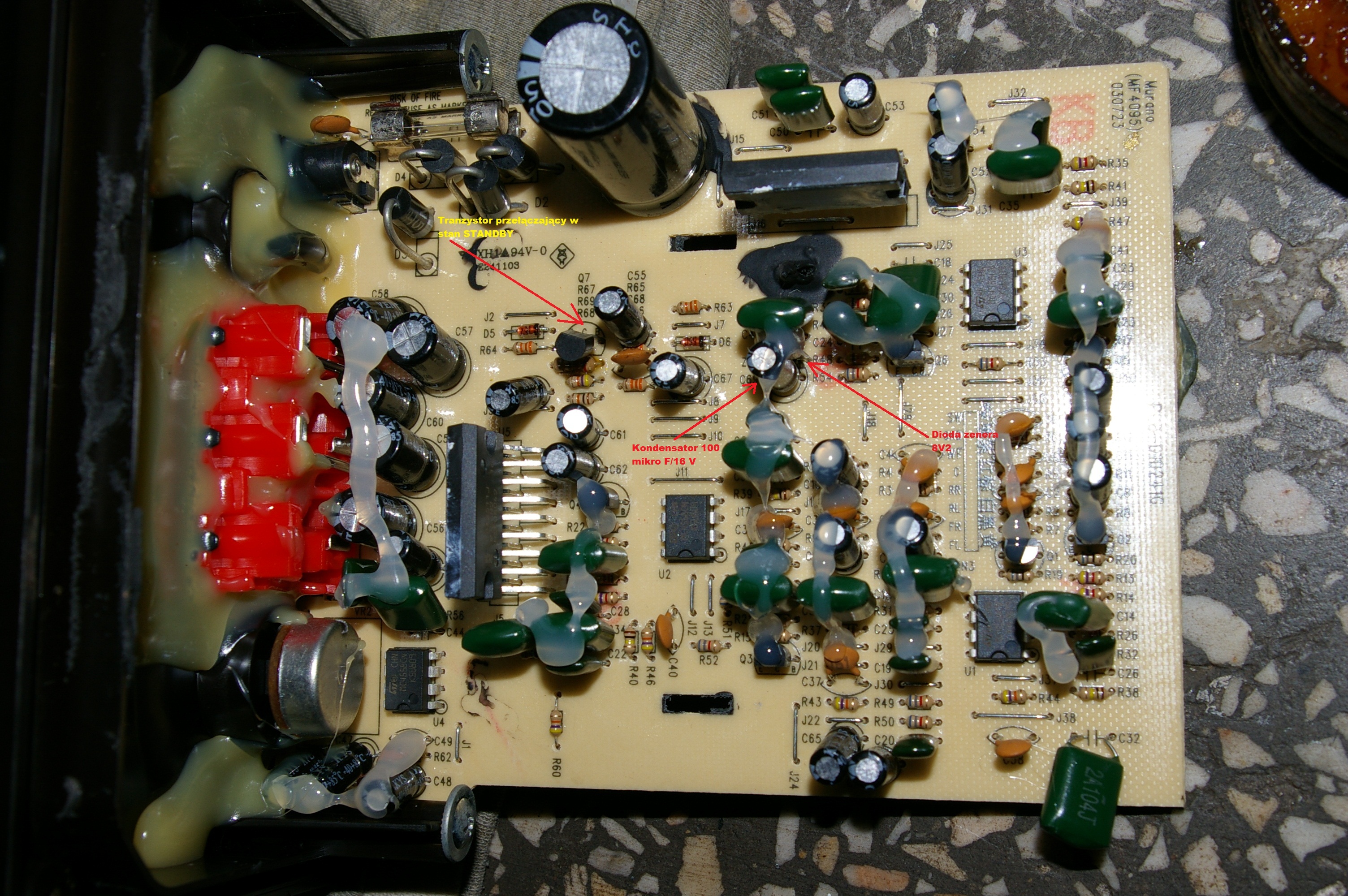 Creative A500 - przydźwięk subwoofera przy dotykaniu potencjometru i ...