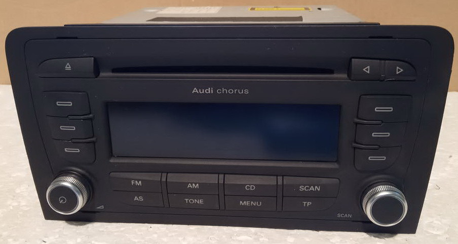 Radio Audi Chorus EU AB2 Blaupunkt - brak 12V na wewnętrznej stronie ...