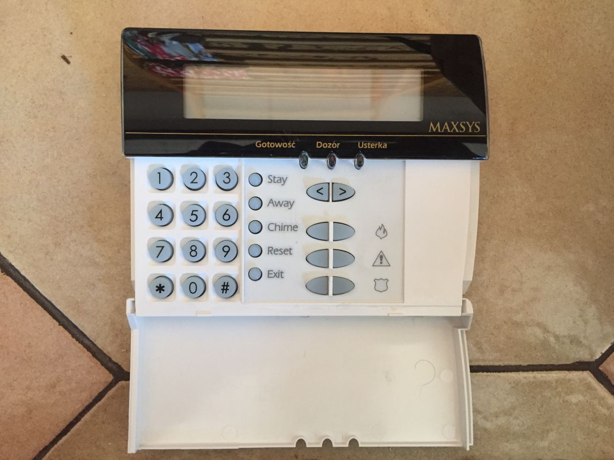 [Sprzedam] Centrala alarmowa DSC PC4020A, Klawiatura LCD4501Z Maxsys