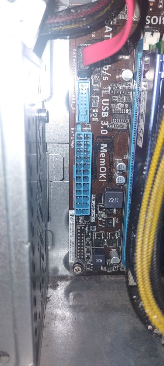 Asus P8H77-M PRO płyta główna i stara obudowa hp pavilion a6000 jak ...