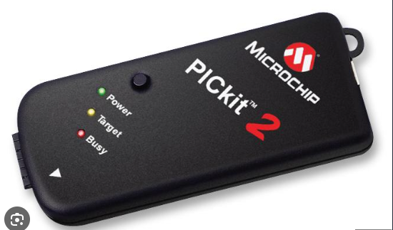 Jak zaprogramować płytkę z załączonych zdjęć? Protokół i programator?