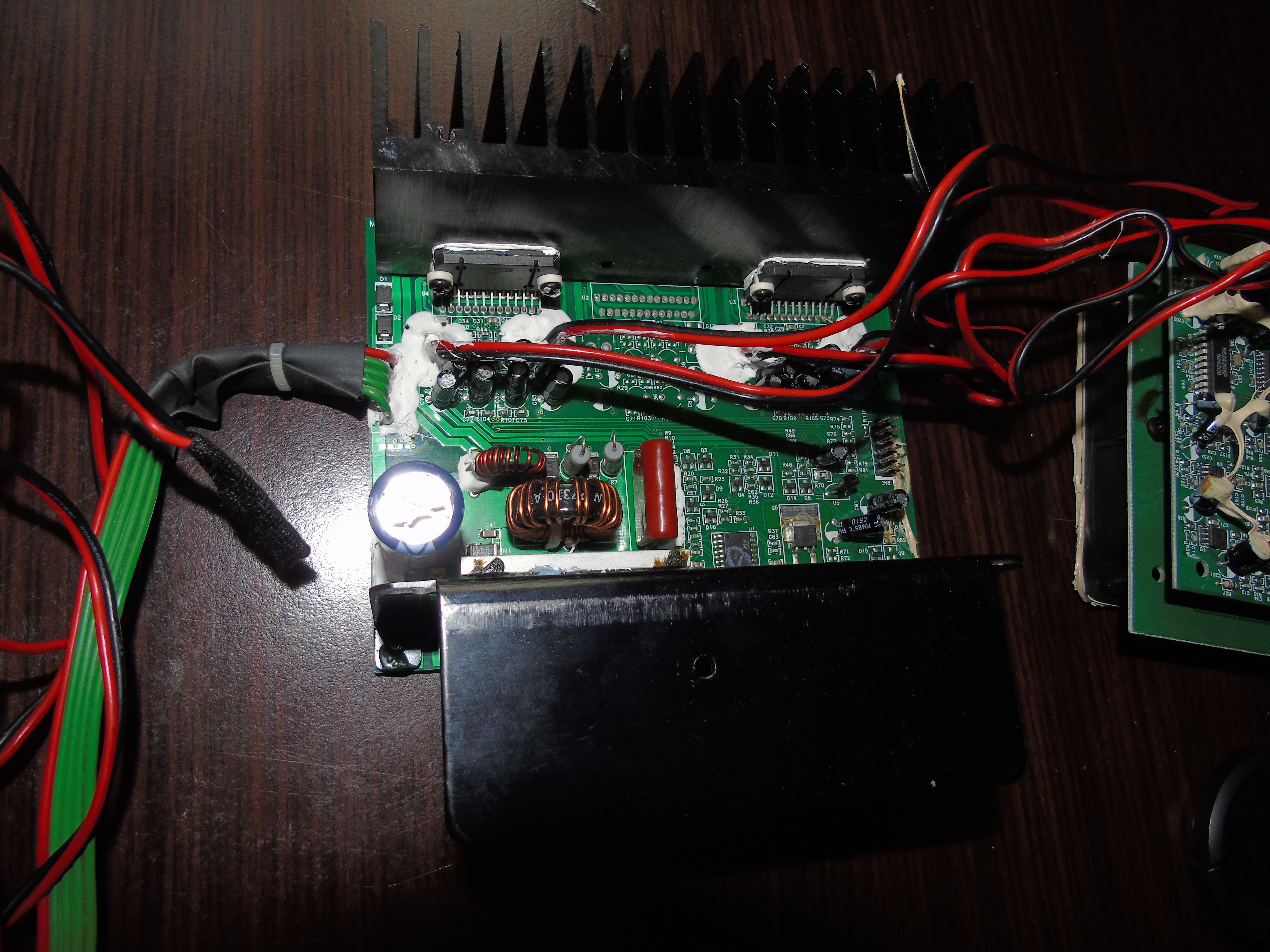 creative gigaworks s750 - Zamiana płytek wzmacniaczy