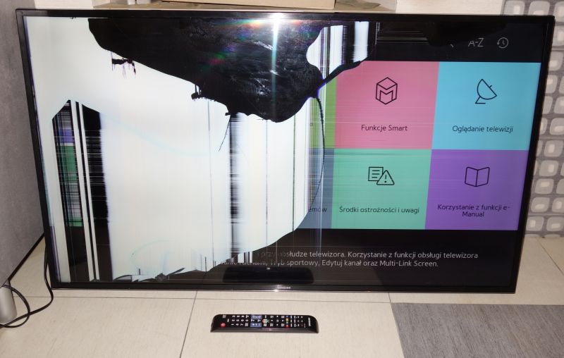 [Sprzedam] Samsung UE48JU6450 na części + pilot, uszkodzona matryca