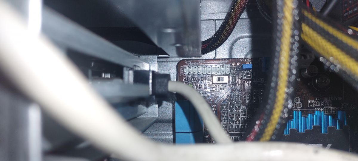 Asus P8H77-M PRO płyta główna i stara obudowa hp pavilion a6000 jak ...