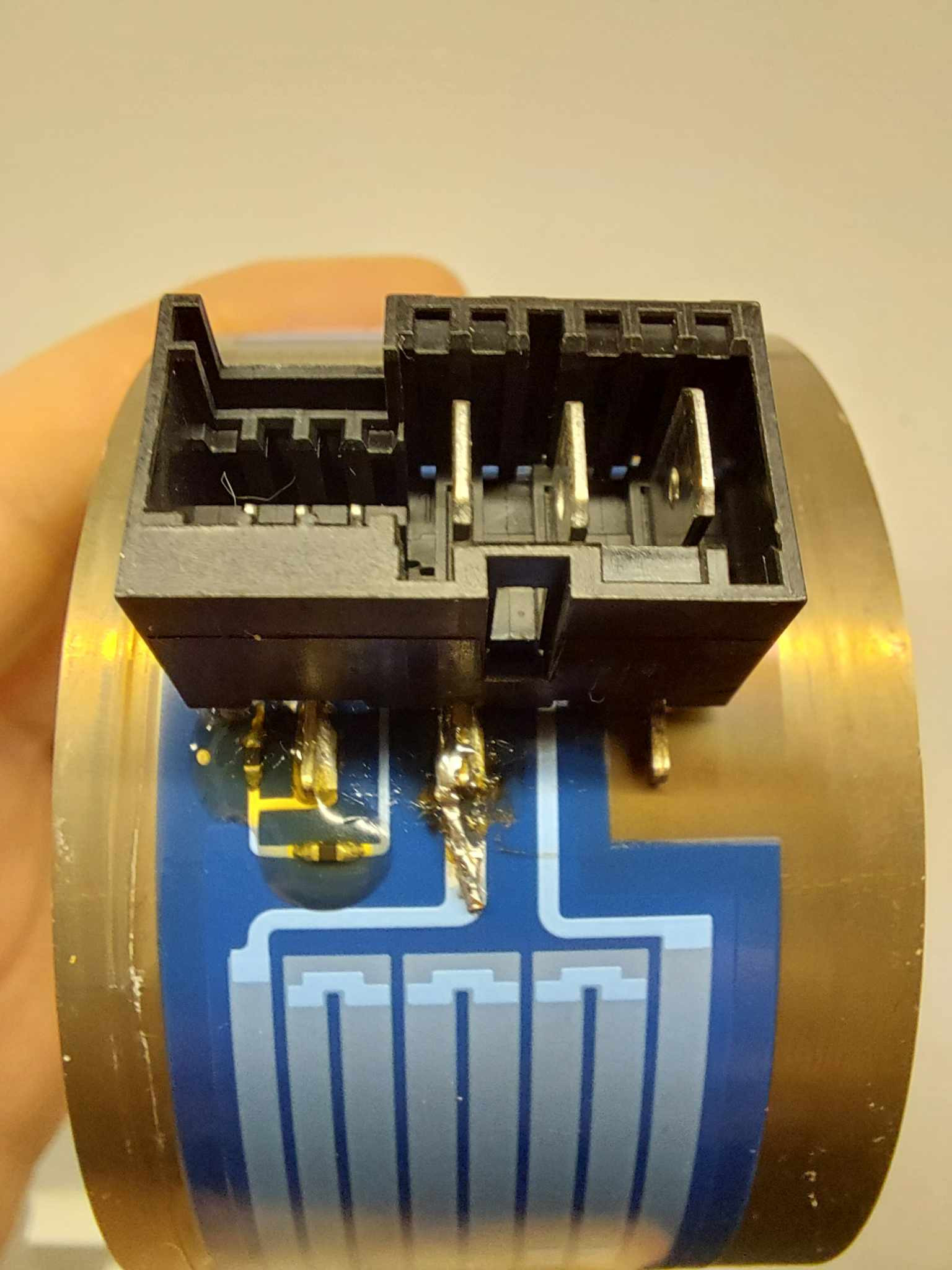 Jaki silikon wysokotemperaturowy wybrać do zabezpieczenia grzałki?