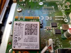 Czy adapter DVI-VGA bez 4 pinów zadziała z wyjściem DVI-I?