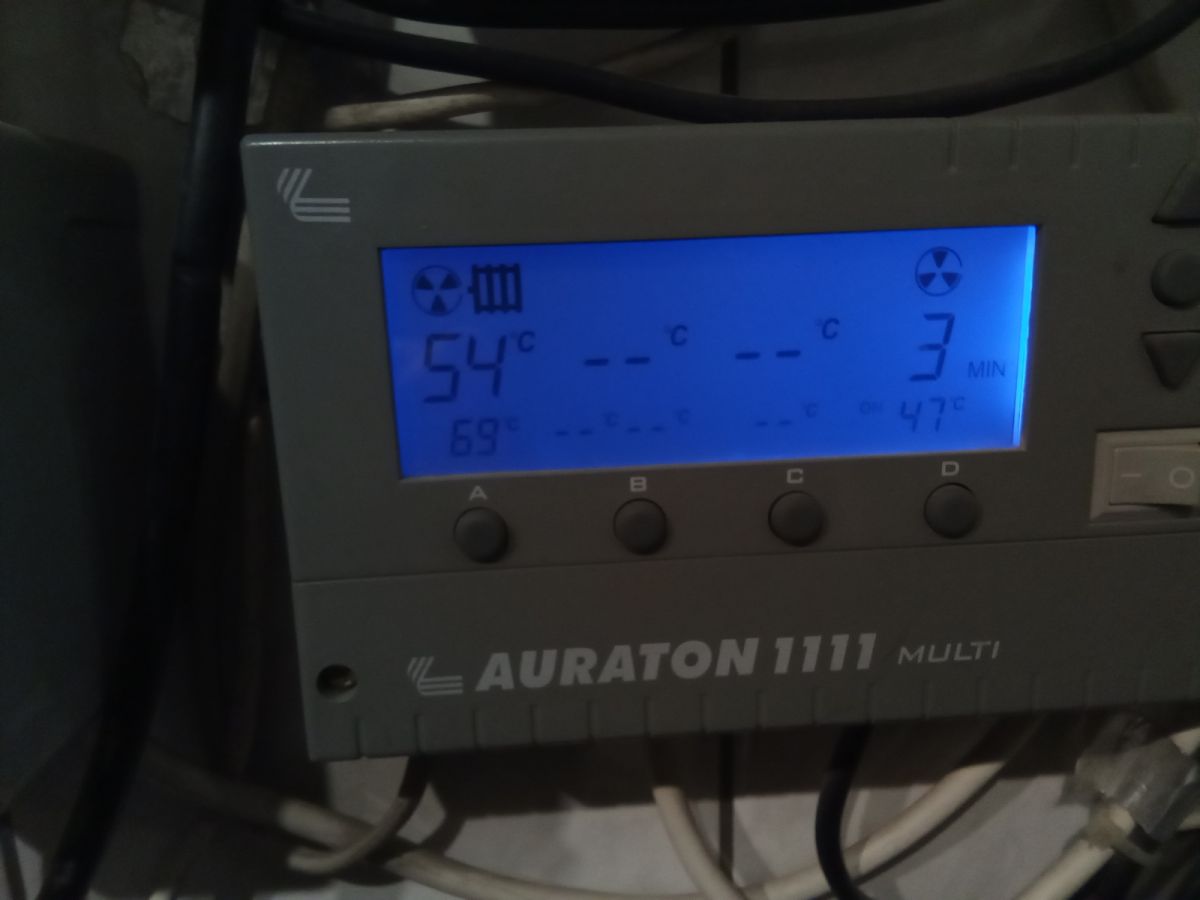 [Rozwiązano] Falownik Epever HM-3000 praca off-grid + panele solarne ...