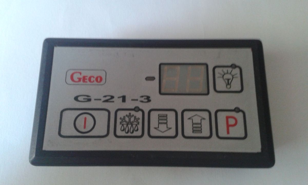 [Sprzedam] Regulator temperatury GECO G-21-3 - elektroda.pl