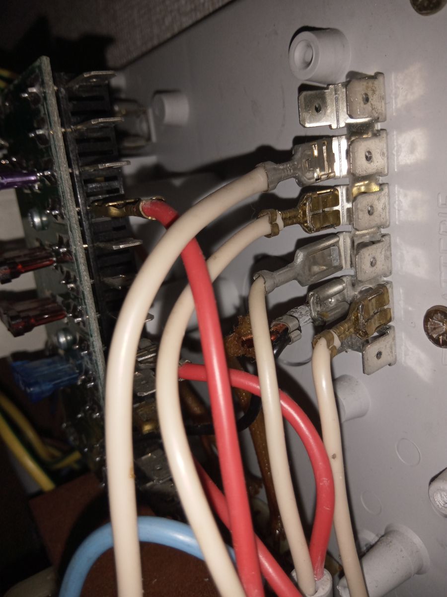 Podłączenie akumulatora 100Ah do przyczepy Calaverair i przejściówka 7 PIN