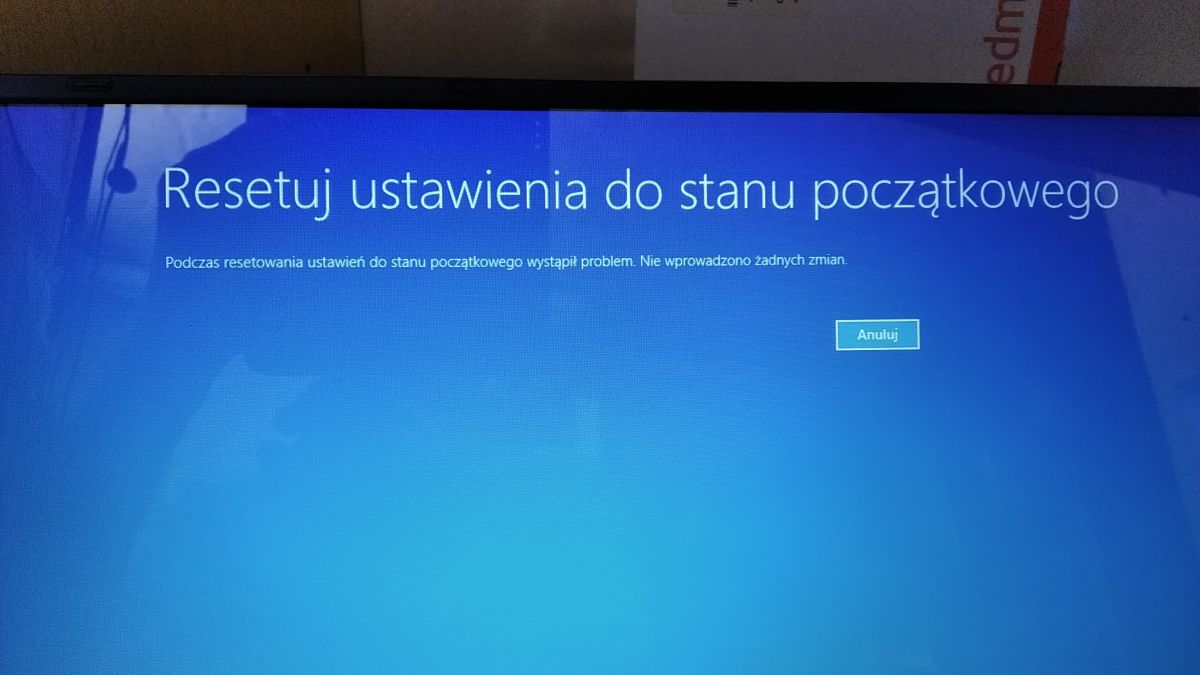 [Rozwiązano] Kupiłem laptopa w Chinach z Windowsem w j. angielskim. - 2