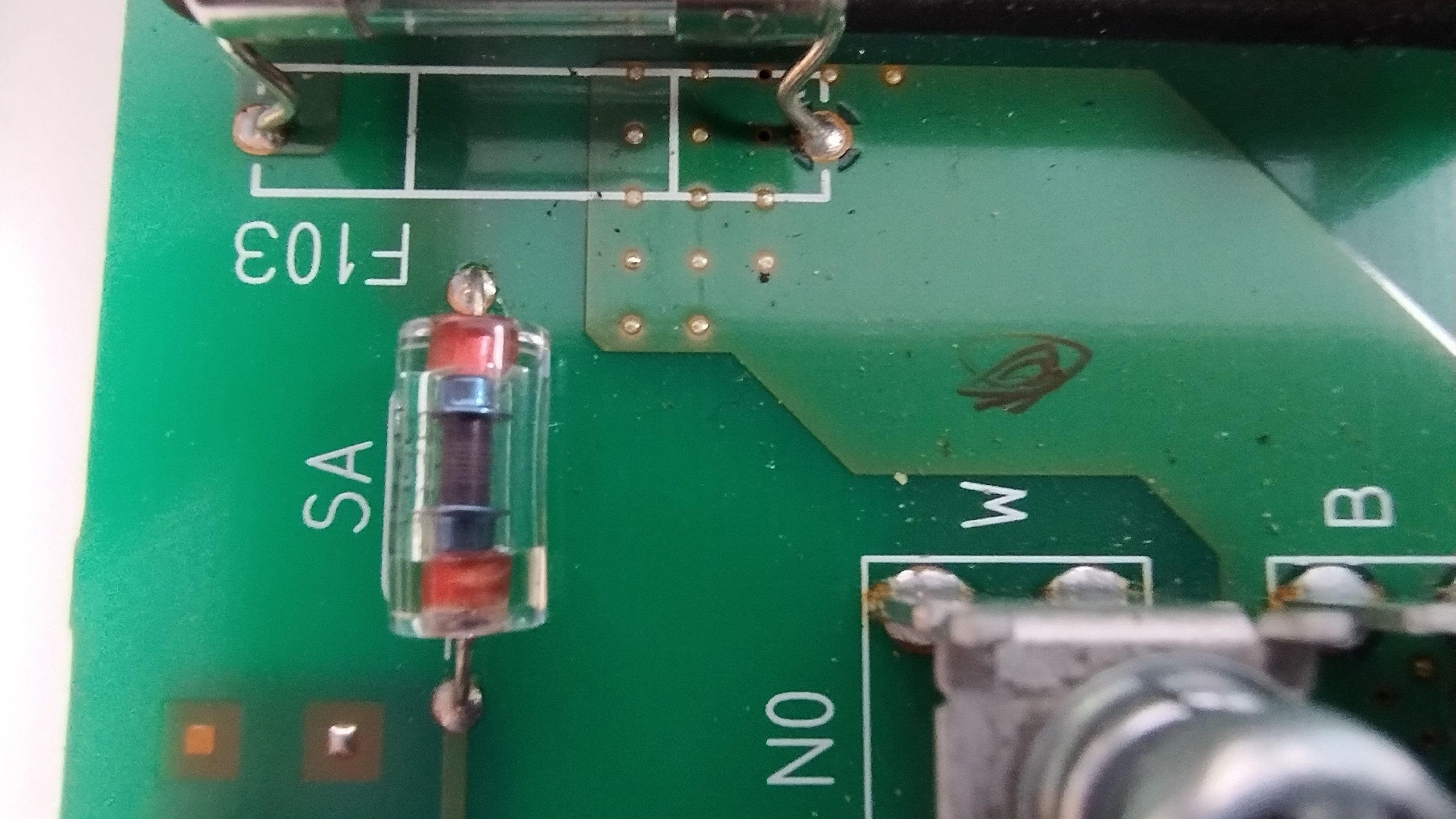 Identyfikacja elementu SA o oznaczeniu D279 MMCO 352M z nieskończoną ...