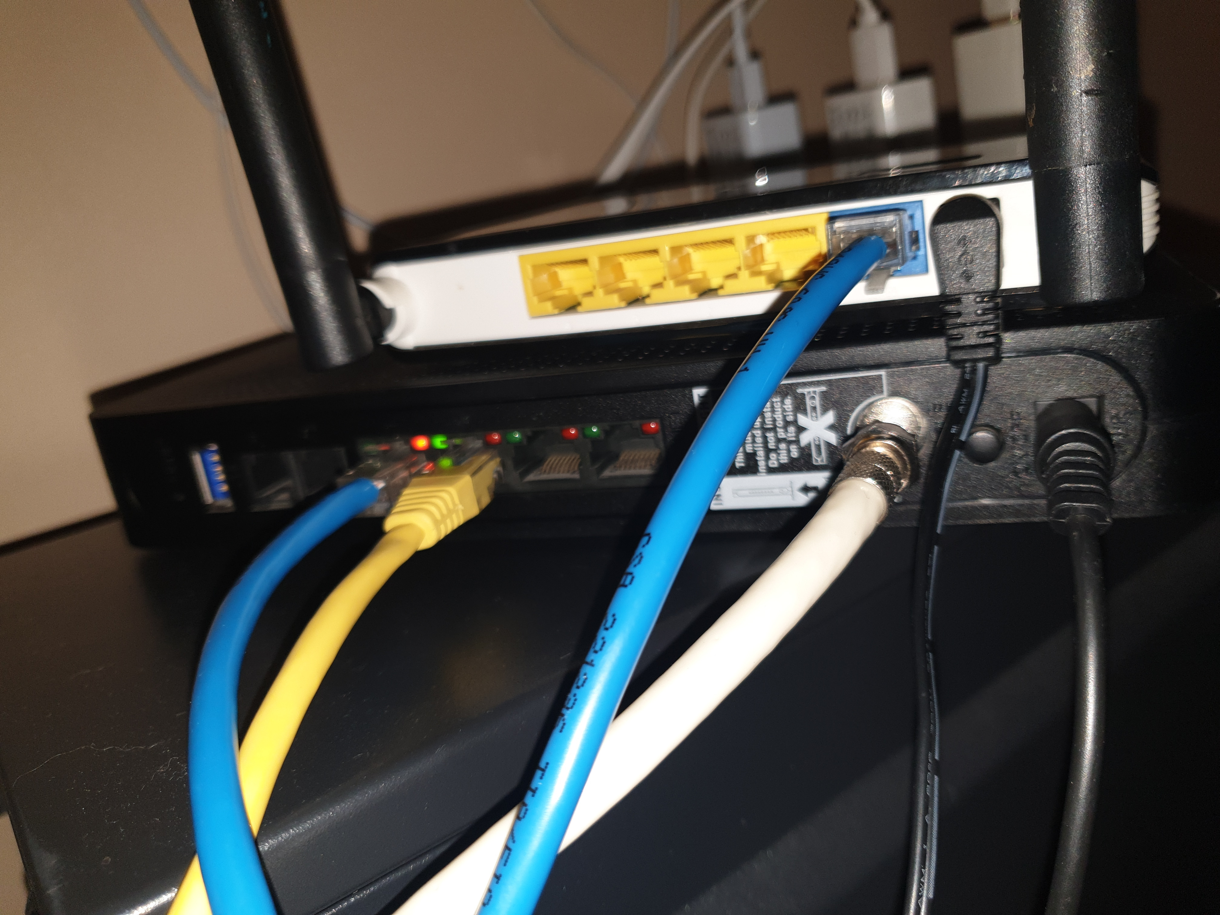 Ubee EVW 32C i TP-Link: Jak skonfigurować i podłączyć router z Vectra ...