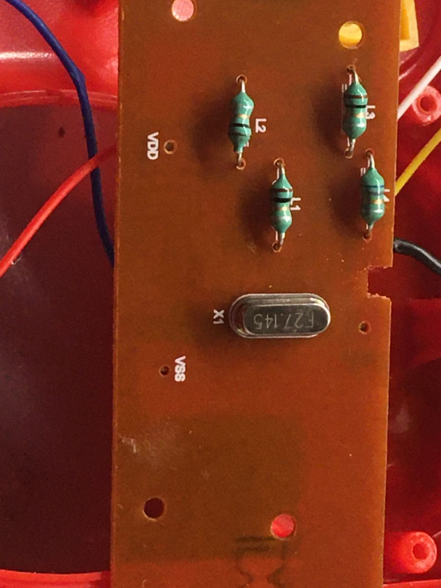 [Rozwiązano] Zasięg układu zdalnego sterowania 27 MHz z motorówki ...