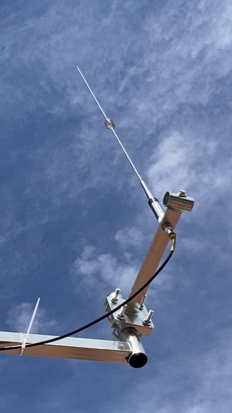 Dlaczego Diamond NR-770H działa lepiej od dwóch dipoli?