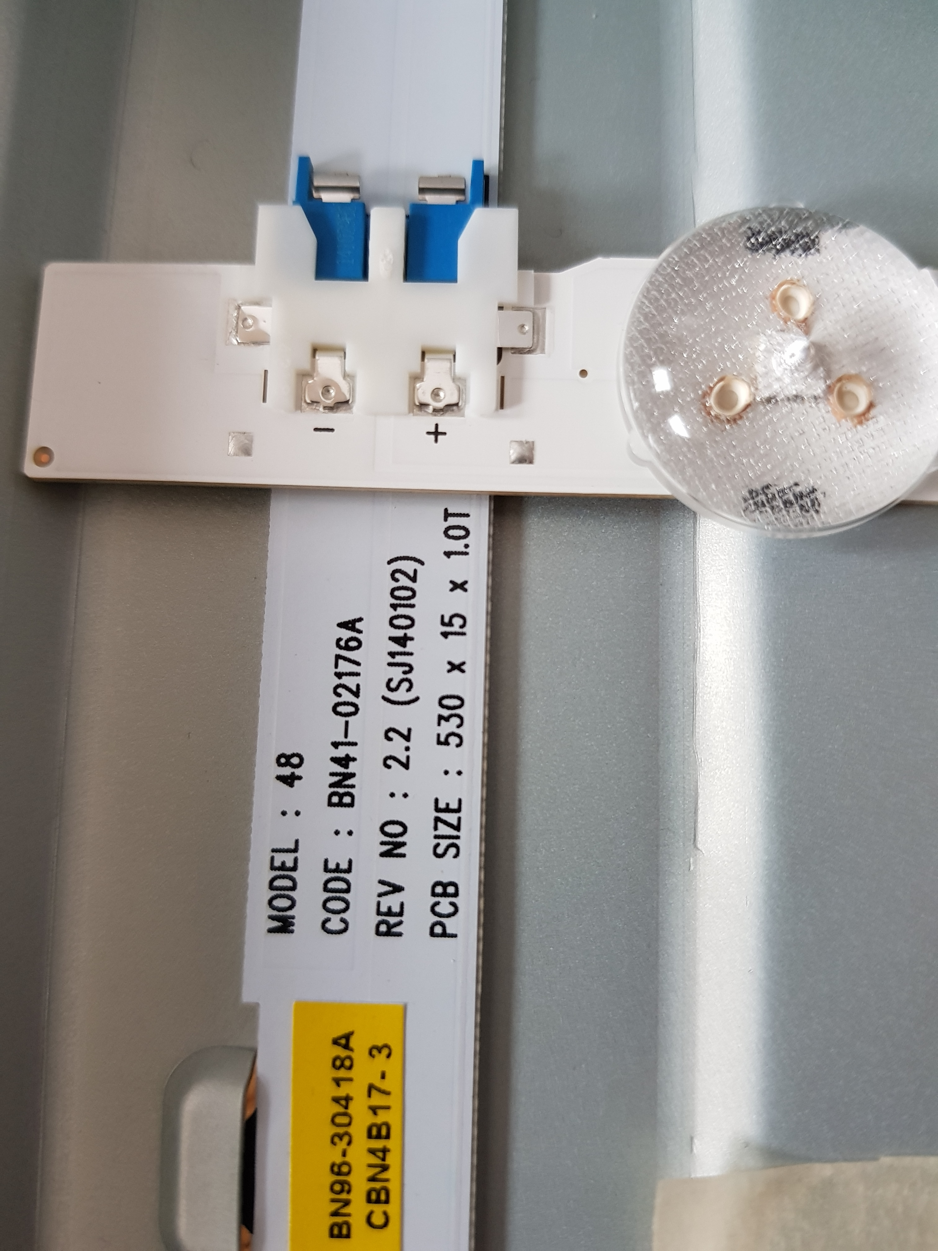 Jakie napięcie dla nowych diod LED do Samsung UE48H6400AK?