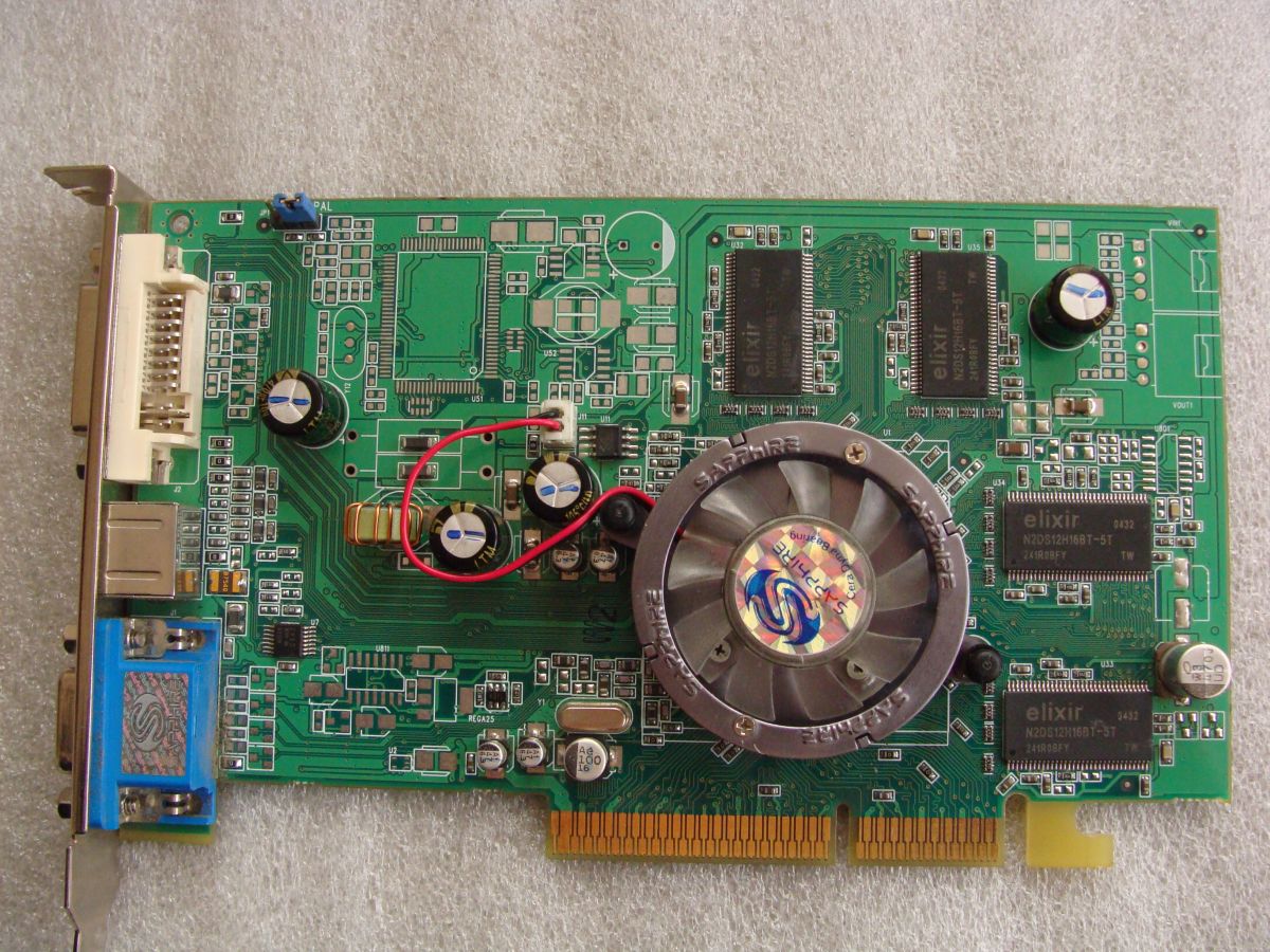 [Sprzedam] [Retro] ATI SPPHIRE Radeon 9550 128MB DDR -złącze AGP