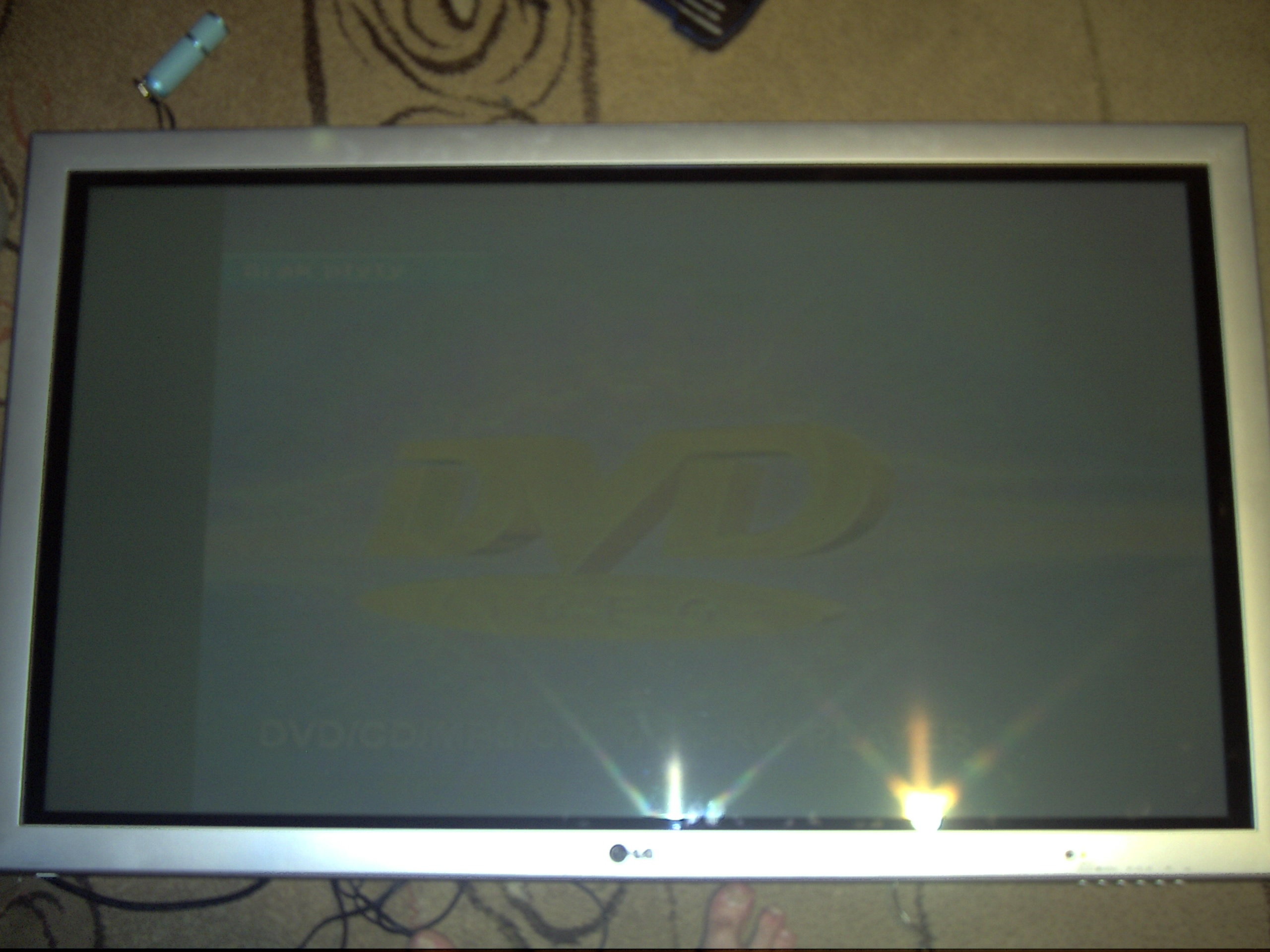 LG MZ-42PZ44 Zwarcie napięcia Va na matrycy czy to jej koniec?