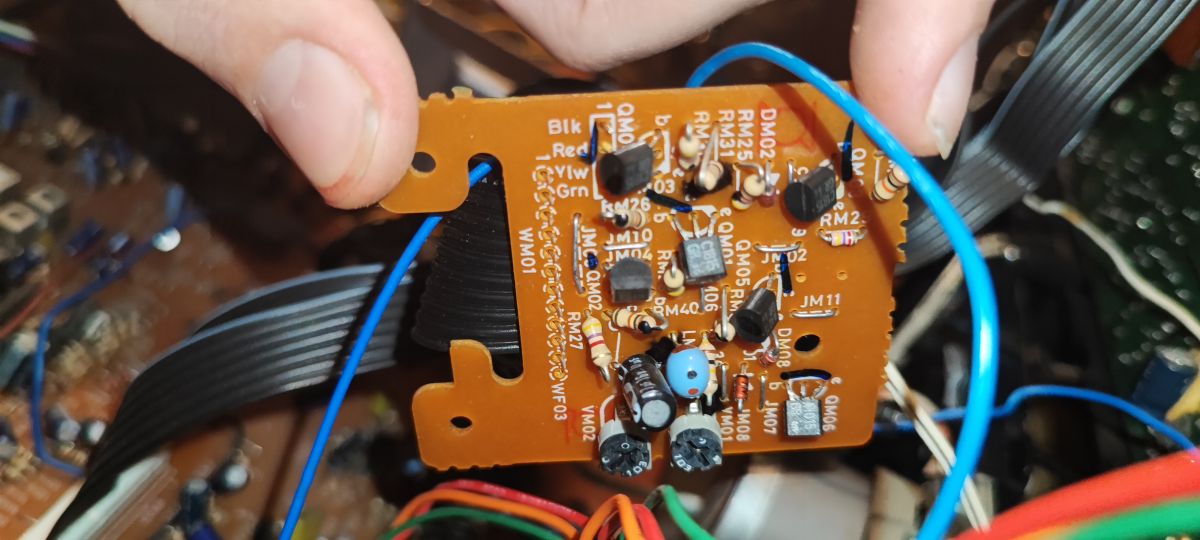 Wieża Nordmende MS 3001 - nie grają głośniki w drugim wtyku na głośniki.